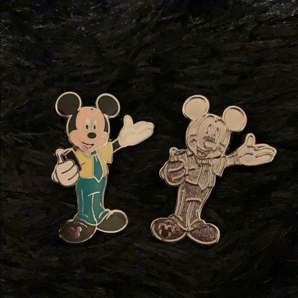 Disney | Accessories | Mickey Mouse Hidden Mickey Trading Pins Lot ...